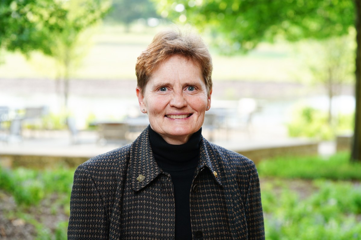 Laura Hill, M’98, Applies Saint Mary Lessons as Assistant Chief ...